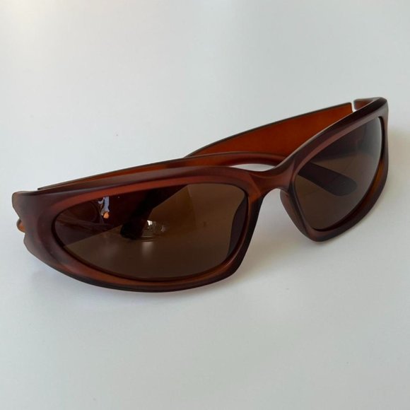 Accessories | Y2k 200s Vintage Style Brown Surfer Sporty Sunglasses ...